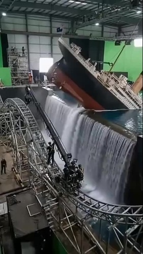 Страшная правда о гибели "Титаника" 🧊🚢💀 - Coub