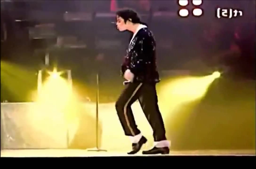 Michael Jackson Dancing Billie Jean